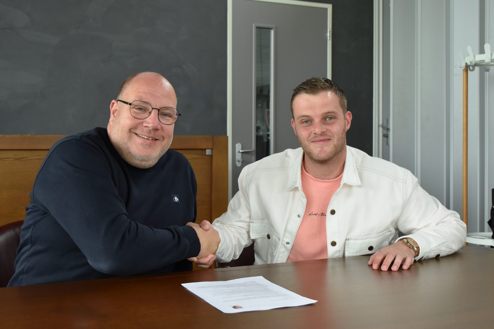 Erik van Zoest ondertekent overeenkomst met Olympia officieel. | GC&FC ...